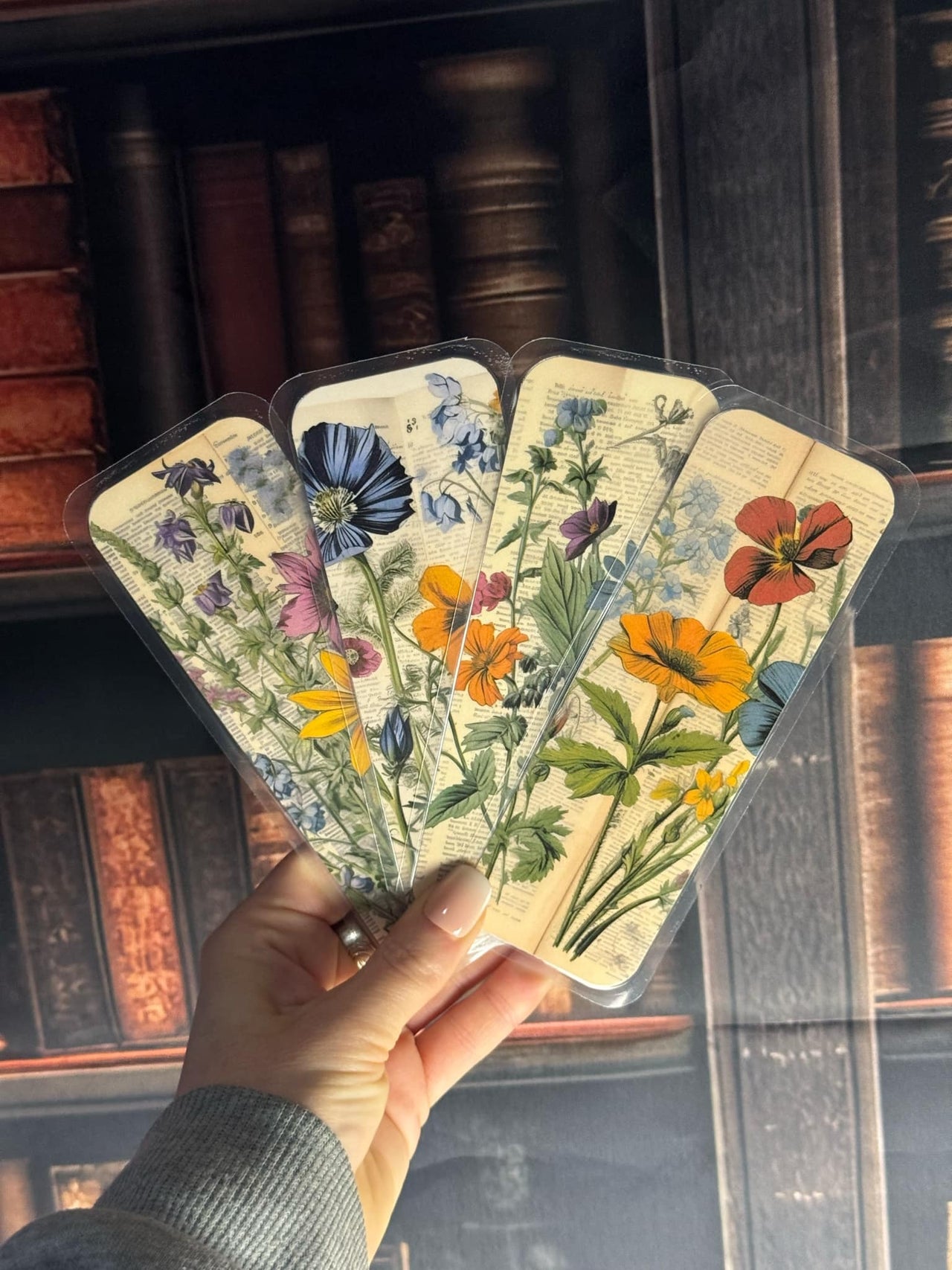 Book Merch - Bookish Apparel, Book accessories, Mugs and more.. | The ...